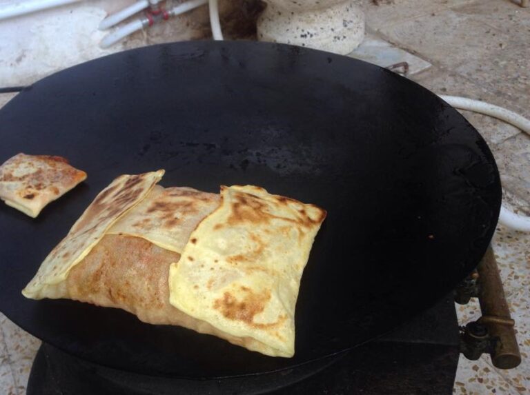 Mhajab - A Traditional North African Dish - African Food Network