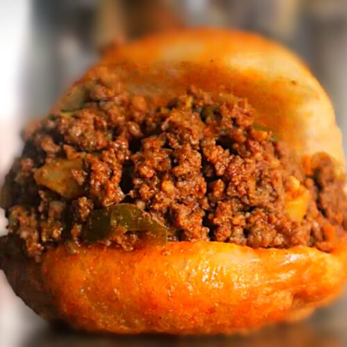 Vetkoek (Amagwinya) and Beef Mince Curry - African Food Network